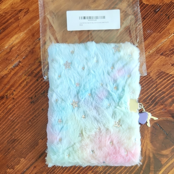 unbranded | Other | Silver Star Furry Notebook Diary Keys Incl Star ...